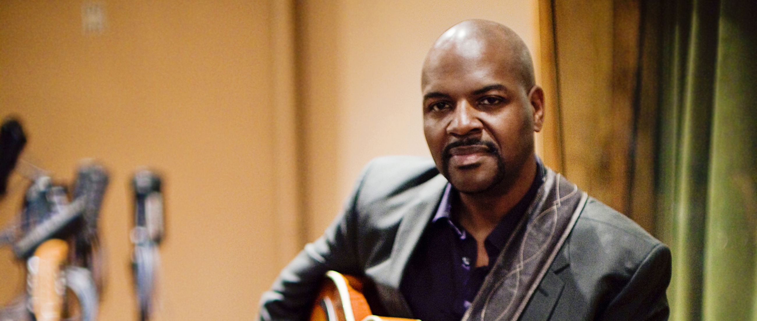 Renowned jazz guitarist Bobby Broom joins School of Music faculty - NIU ...