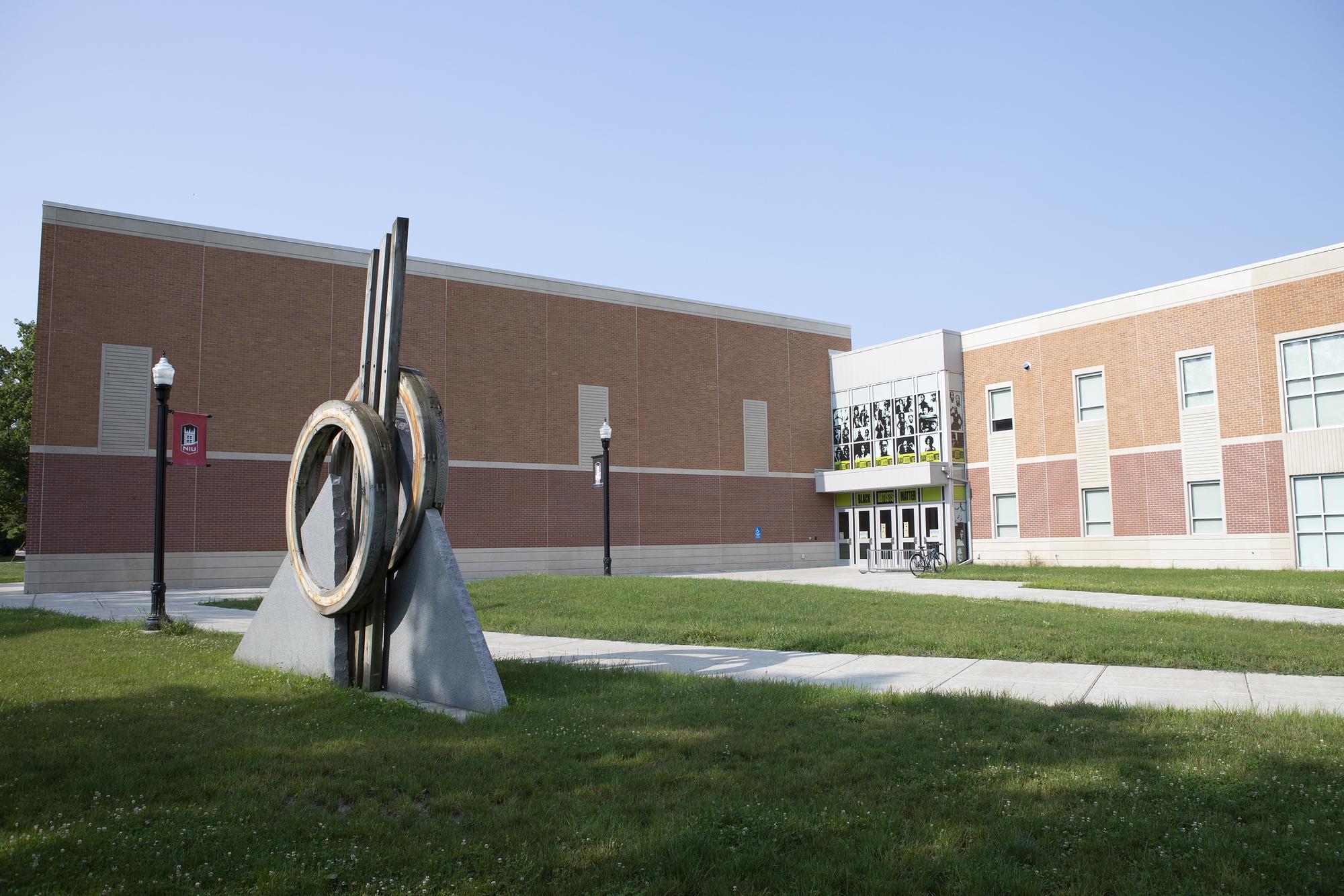 Roxanna Conner named new director of NIU’s School of Theatre and Dance ...